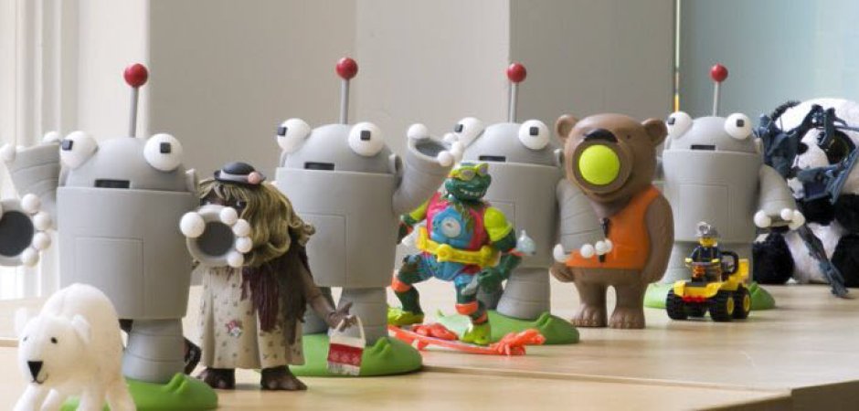 Roger MozBot Vinyl Figure at Moz Office | Happy Worker Toys & Collectibles